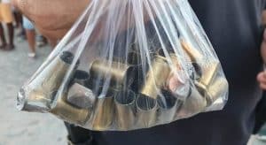 Jovem é morto com cerca de 40 tiros