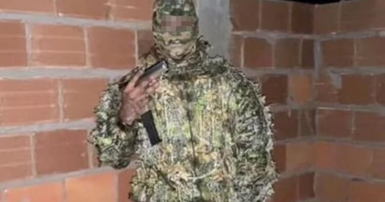 Suspeito De Integrar Facção Criminosa Morre Em Confronto Com A